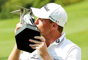 Nick Watney wins CIMB Classic 2012 | AWANI International