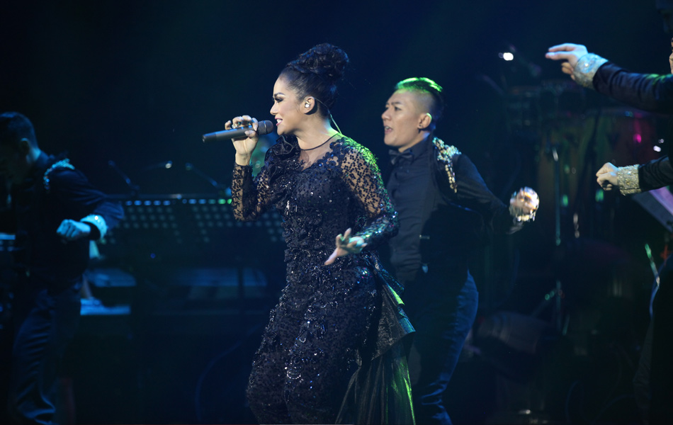 Konsert Krisdayanti Live di KL | Astro Awani