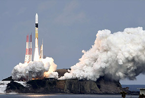 Jepun lancar prob penjelajah angkasa lepas Hayabusa 2 | Astro Awani