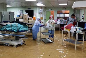 Hospitals and clinics destroyed in floods estimated at RM281 mil ...