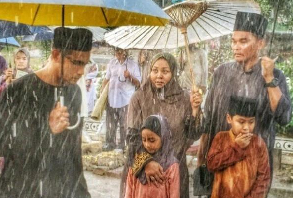 Carian mengenai topik azman-osman-rani | Astro Awani