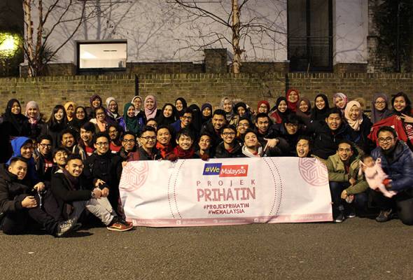 'Projek PRIHATIN' reaches out to the homeless | AWANI International