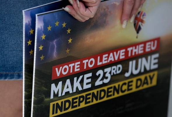 INFOGRAPHIC: Britain to leave EU, what happens next? | AWANI International