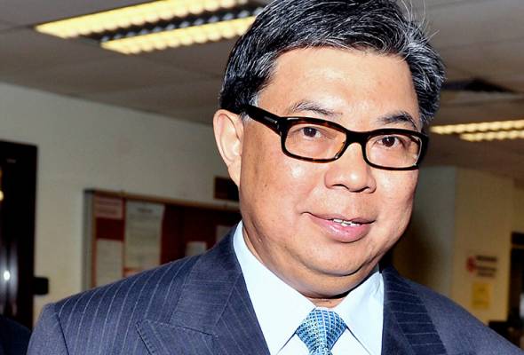 Bekas presiden dan CEO Sime Darby bebas pertuduhan pecah amanah | Astro ...