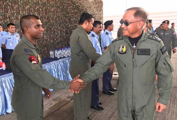 TUDM tidak akan campuri siasatan SPRM - Panglima TUDM | Astro Awani