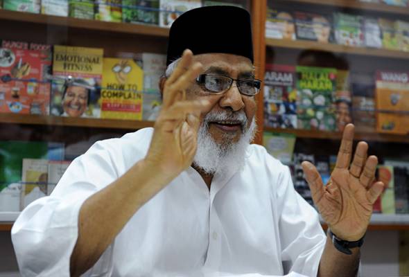 SM Mohamed Idris meninggal dunia | Astro Awani