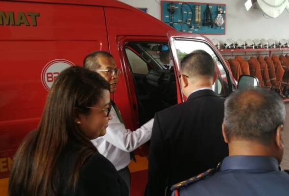 Pasukan inkues Adib lawat semula van EMRS, mahu keputusan adil | Astro ...