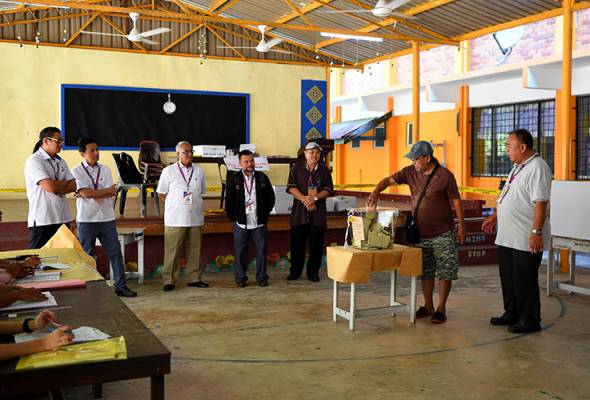 PRK Sandakan contoh terbaik - SPR | Astro Awani