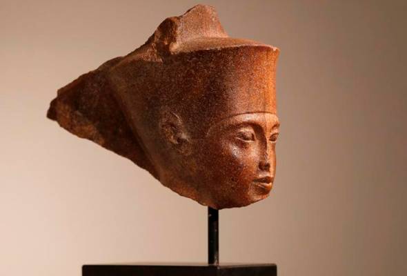 Kepala Raja Firaun dilelong RM20 juta | Astro Awani