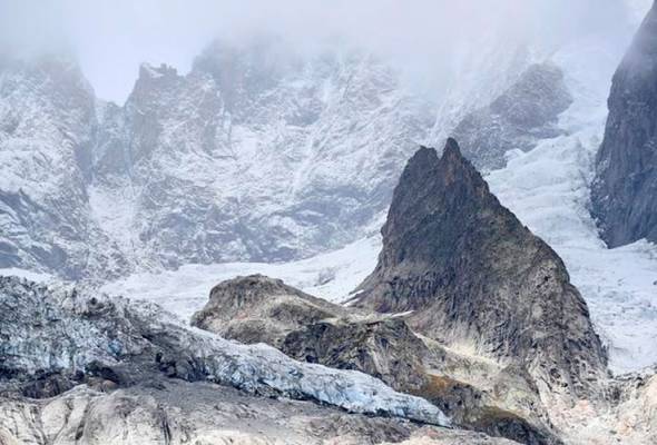 Gunung Mont Blanc semakin rendah | Astro Awani