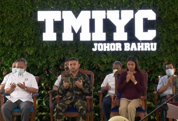 Pusat aktiviti belia TMIYC Johor dilancar | Astro Awani