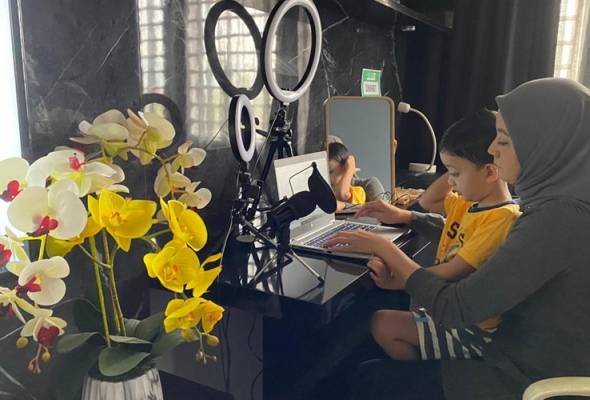 Inilah Norma Baharu! Cara penyampai, wartawan Astro AWANI WFH | Astro Awani