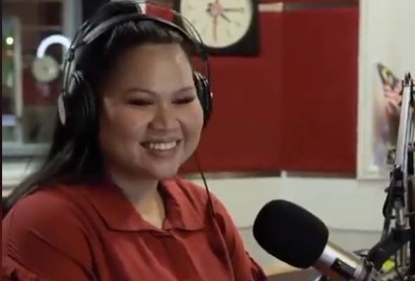'Saya harap tak kena buli' - Sherry Alhadad teruja ke udara bersama ...