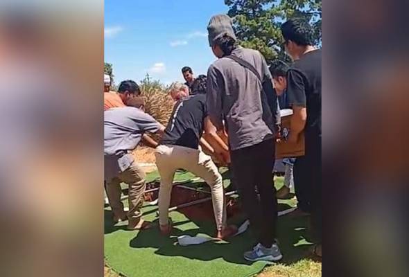 Jenazah Rabitah selamat dikebumi di Australia | Astro Awani
