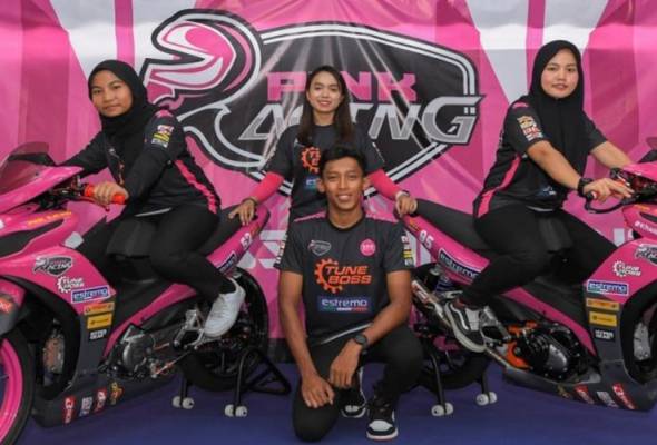 Meet 'pink rider' Nur Atika - Malaysia's first, youngest woman ...