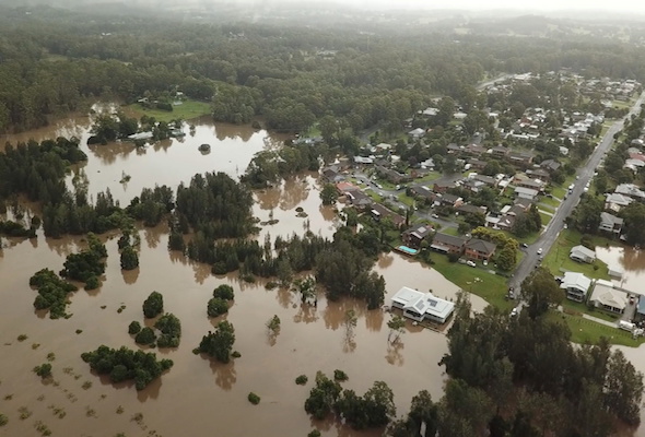 Heavy rain, flash flooding batter Australia's east coast | AWANI ...