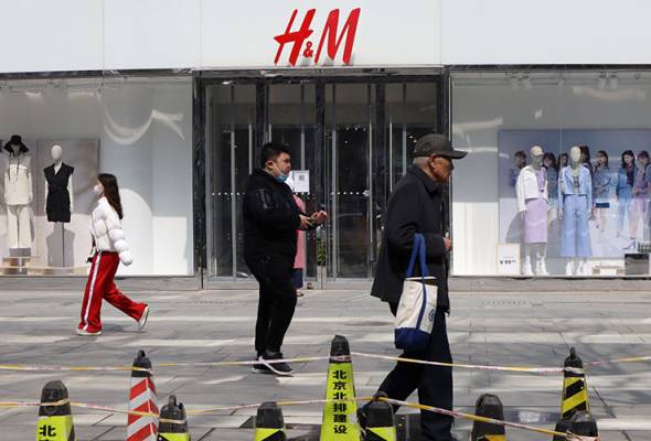 Boikot jenama fesyen terkenal kerana isu 'kapas', apa sebenarnya yang ...