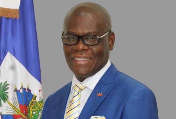 PM Haiti, Joseph Jouthe umum letak jawatan | Astro Awani