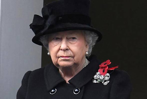 Ratu Elizabeth II jalankan tugas pertama sejak kemangkatan Putera ...