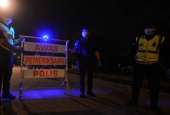 Dua lelaki ditahan di SJR Bahau dengan dadah bernilai RM5,000 | Astro Awani