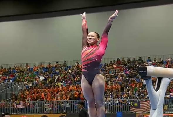 Tracie Ang umum bersara selepas dibelenggu kecederaan | Astro Awani