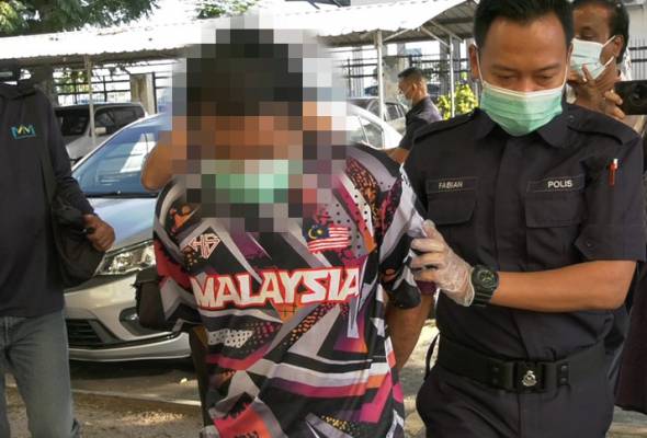 Bapa hadapi 13 pertuduhan rogol dan amang seksual terhadap anak kandung | Astro Awani