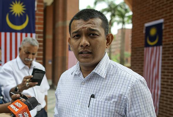 Istana Pahang tarik gelaran Datuk Sanjeevan | Astro Awani