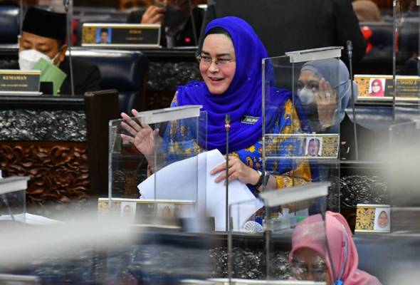 Isu MITRA: 'Saya tidak dipanggil SPRM' - Halimah Sadique | Astro Awani