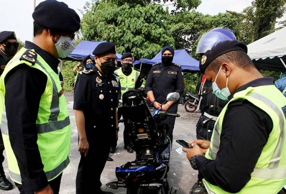 JPJ placing its officers at holiday destinations to monitor traffic ...