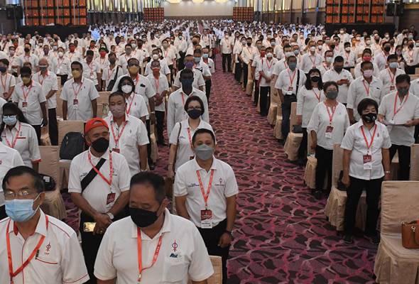 Pemilihan CEC DAP bermula | Astro Awani