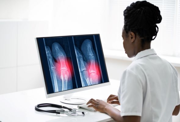 When AI becomes a healthcare tool to detect fractures | AWANI International