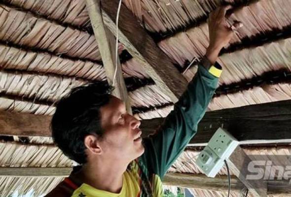 Atap rumbia kembali dicari tahan 20 tahun | Astro Awani