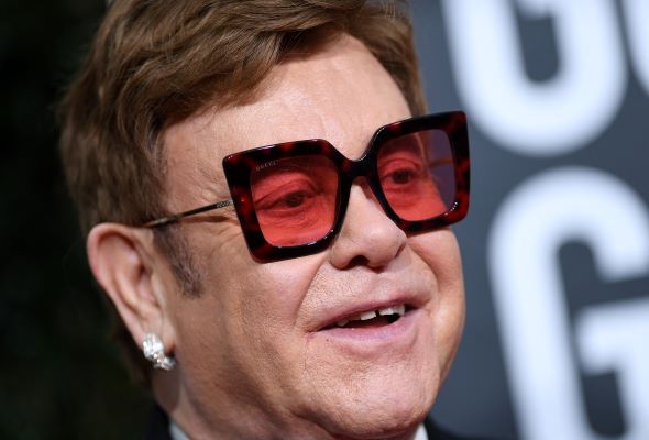 Elton John: Still standing at 75 | AWANI International