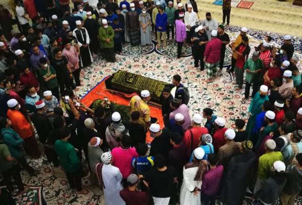 Kemalangan maut penuntut USAS: 2 daripada 5 jenazah rentung dikenal ...