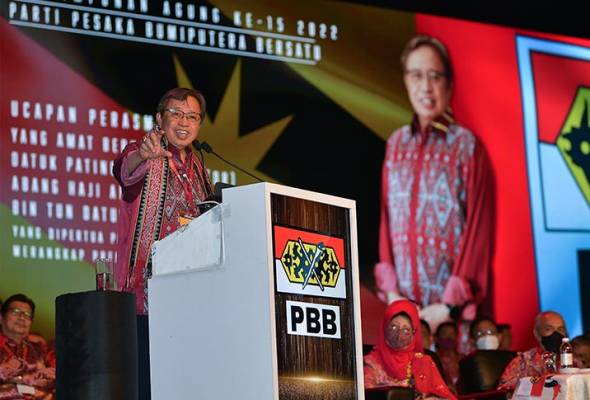 Abang Jo's restroom, 'four push two' jokes keep PBB delegates in ...