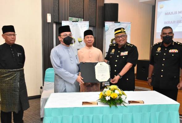 MAIPk kaji naikkan pengiraan had kifayah zakat | Astro Awani