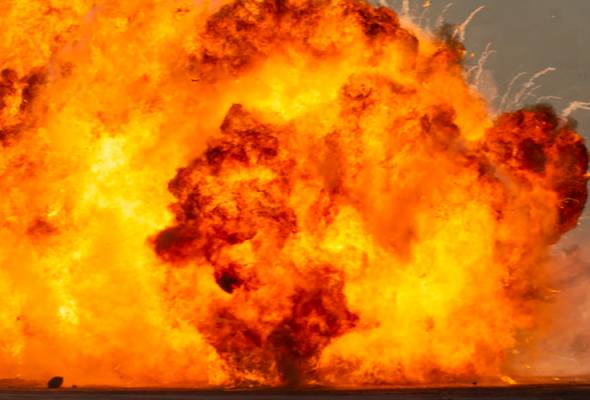 Letupan bom di Somalia ragut sekurang-kurangnya 20 nyawa | Astro Awani