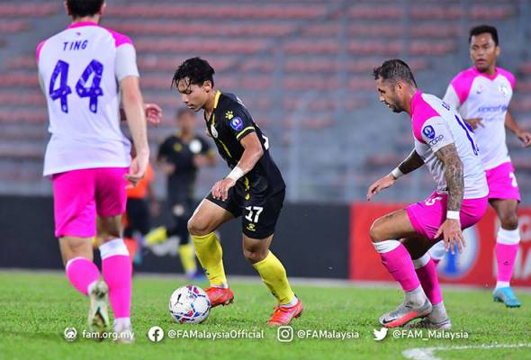JDT II kembali ke puncak teratas Liga Premier | Astro Awani