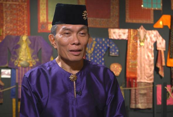 Seni tekstil Melayu bukti masyarakat itu tidak malas - John Ang | Astro ...