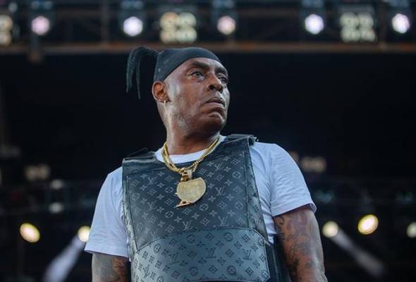 Penyanyi rap Coolio yang popular dengan lagu Gangsta's Paradise ditemui ...