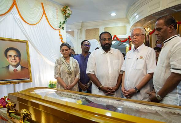 Country loses great leader in Samy Vellu's passing - PM Ismail Sabri ...