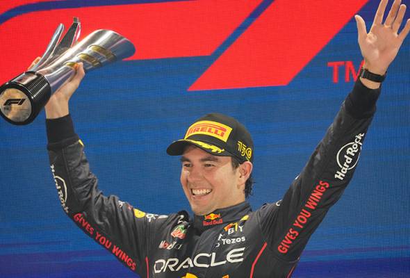 Red Bull Racing's Sergio Perez wins F1 Singapore Grand Prix 2022 | AWANI International