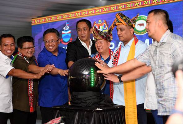 Bazar Rakyat Kota Belud beri keselesaan, pacu ekonomi tempatan | Astro ...