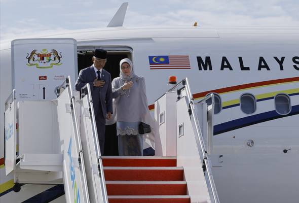 Agong, Raja Permaisuri berangkat ke Singapura bagi lawatan negara ... Agong, Raja Permaisuri berangkat ke Singapura bagi lawatan negara ...