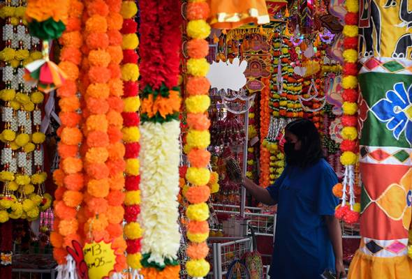 Bazar Deepavali di Little India Melaka selama dua minggu bermula 7 Okt ...