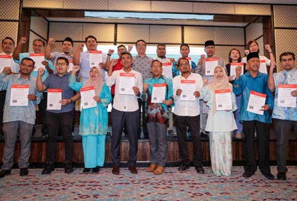 PRU15: PKR tanding 21 kerusi DUN di Perak | Astro Awani