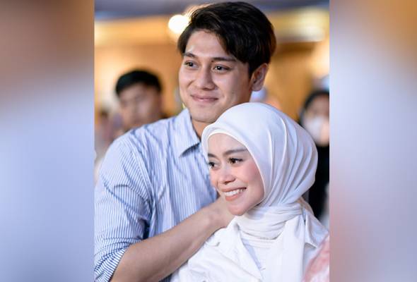 Lesti Kejora hamil anak kedua? | Astro Awani