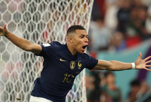 Mbappe pemain termuda rekod 300 gol | Astro Awani