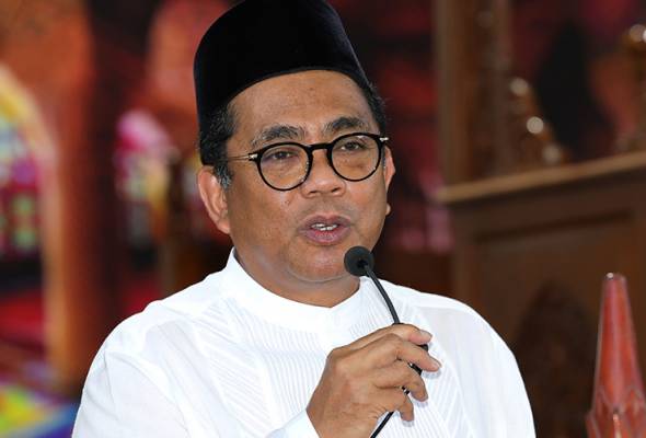 Kepimpinan tertinggi IPT perlu jaga keharmonian institusi - Mohamed ...