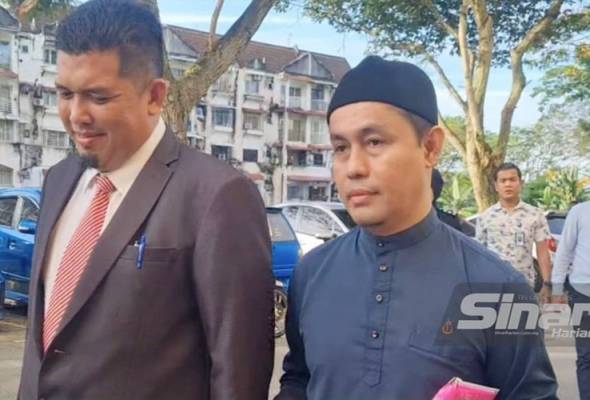 PU Azman didakwa kes seksual kali ketiga | Astro Awani